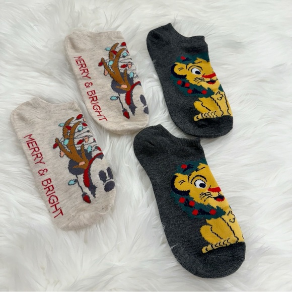 Disney | Other | Disney Mickey Mouse And Lion King Simba Sock Set Of 2 ...